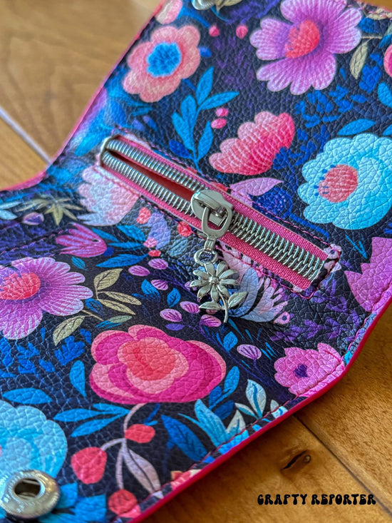 Brooke Bifold Wallet PDF Sewing Pattern (Includes SVGs, and Video ...