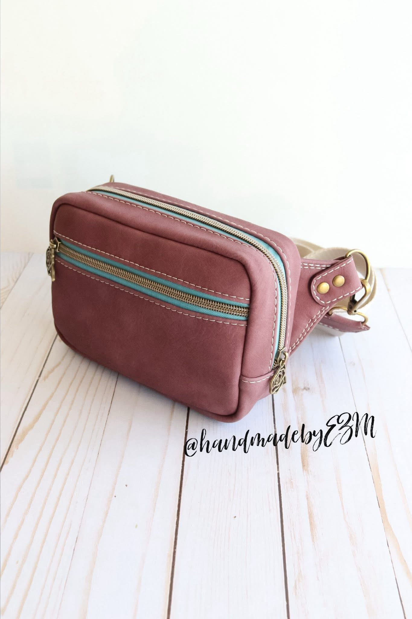 Rayna Sling PDF Sewing Pattern (includes SVGs, A0 File, Projector File ...