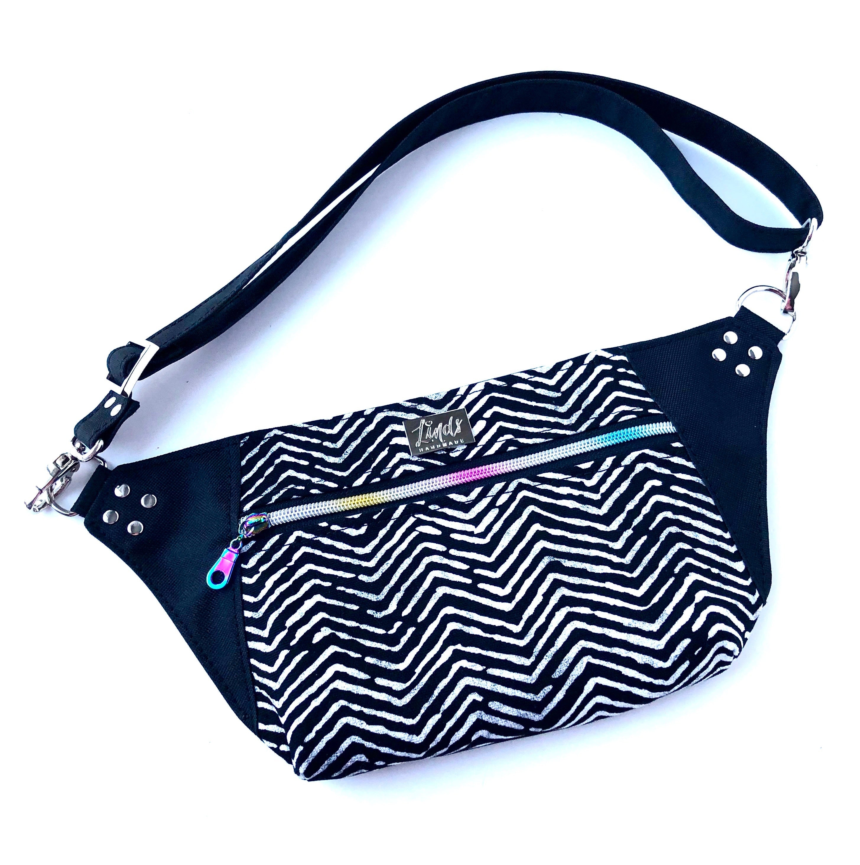 Dayna Pack PAPER PATTERN – Linds Handmade Designs