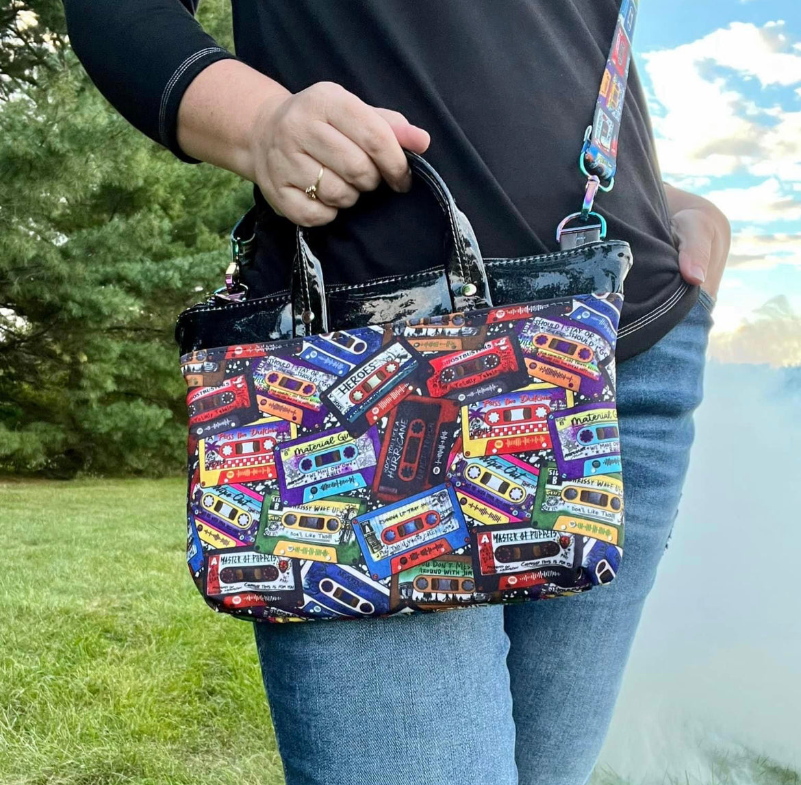Christy Crossbody PAPER PATTERN (includes video!) – Linds Handmade Designs