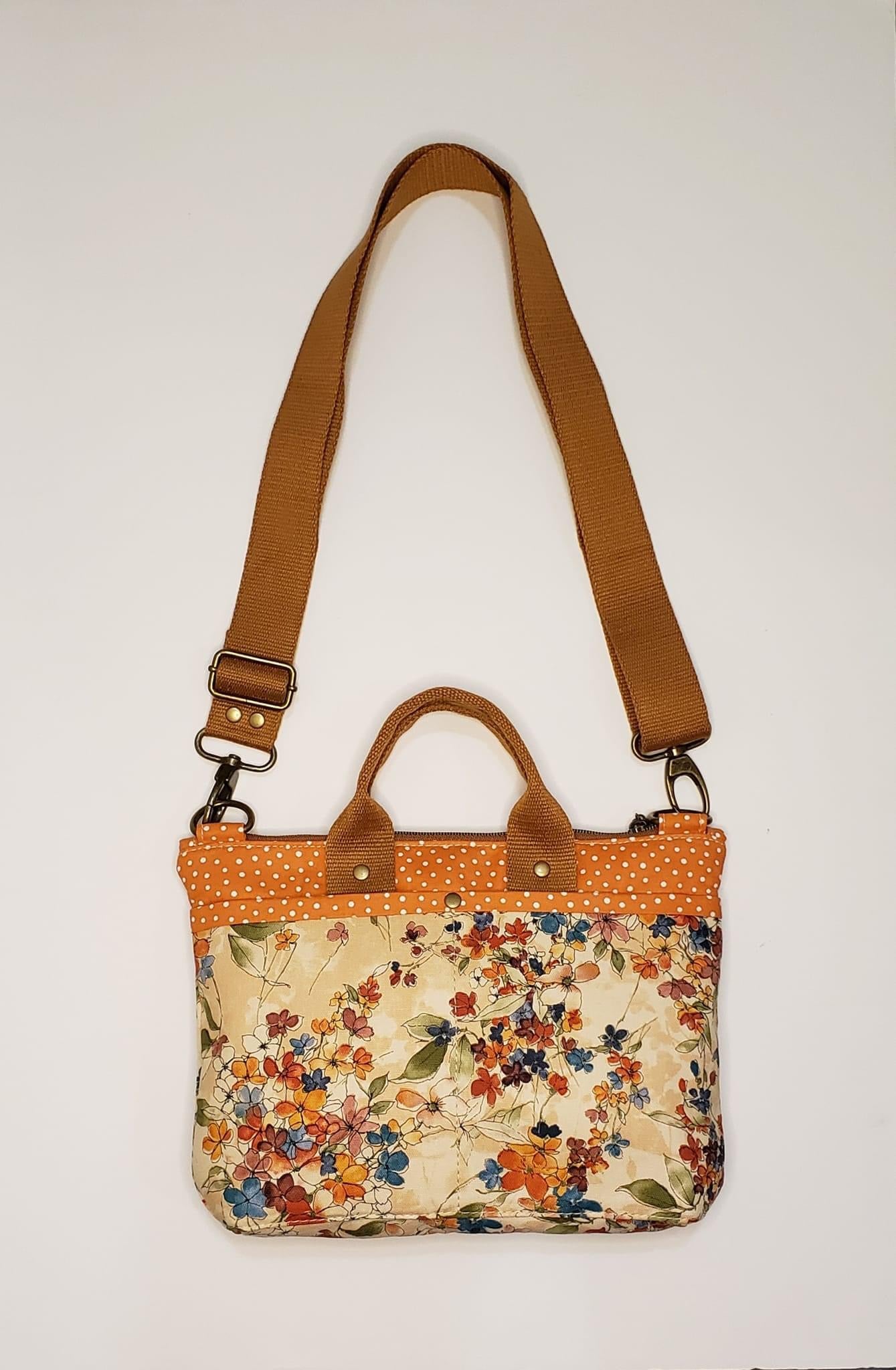 Christy Crossbody PAPER PATTERN (includes video!) – Linds Handmade Designs